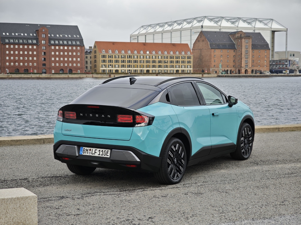 Les premières images en direct de l'essai de la Nissan Leaf 3 ...
