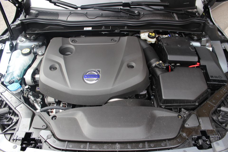 Essai - Volvo V40 D4 190 ch : 4 cylindres sinon rien