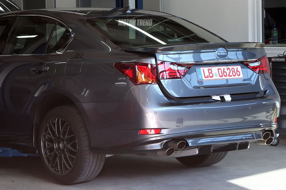 Surprise : une future Lexus GS-F