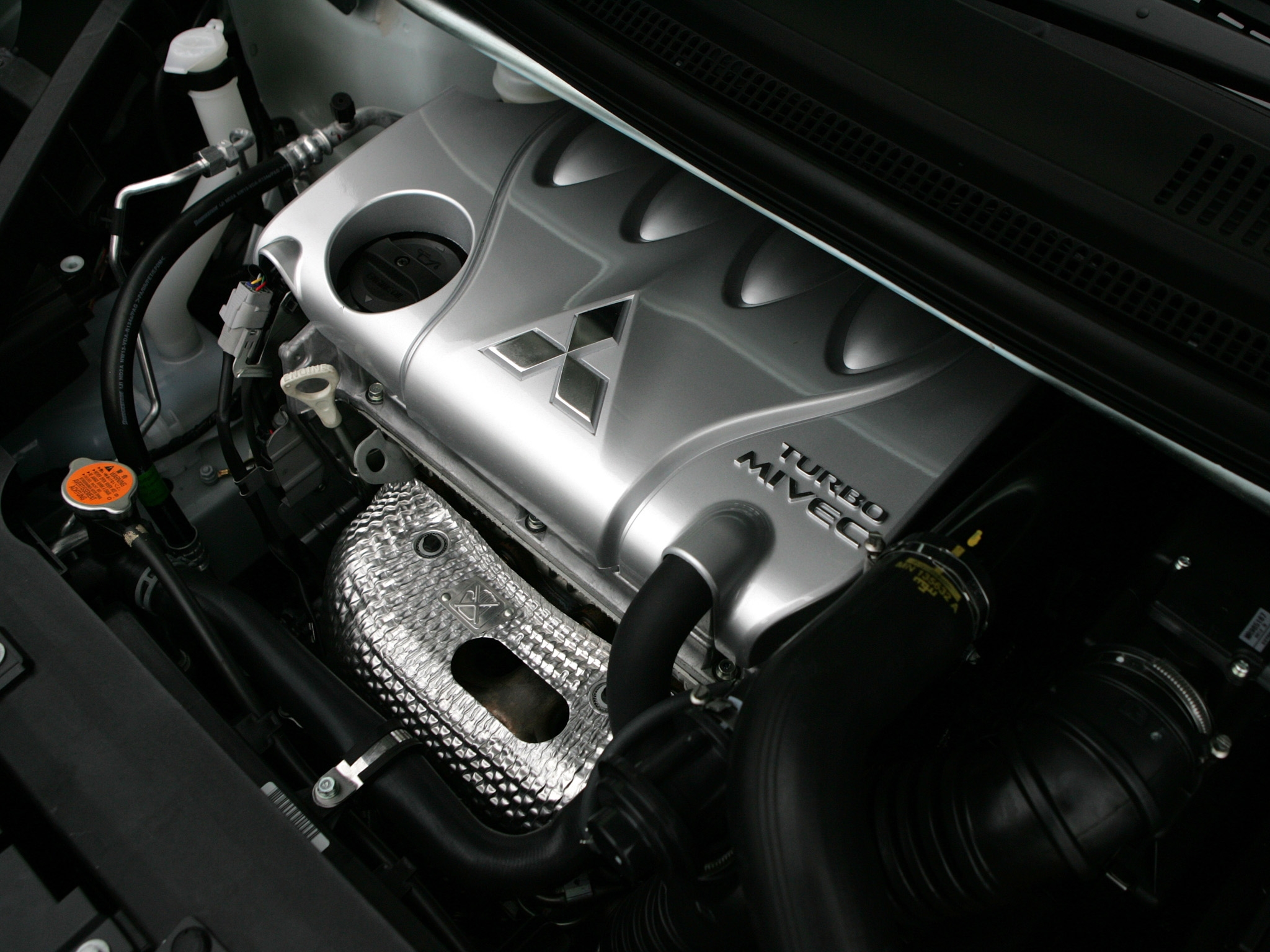 Mitsubishi Colt CZT/Ralliart (2004 – 2011), une petite rageuse à l ...