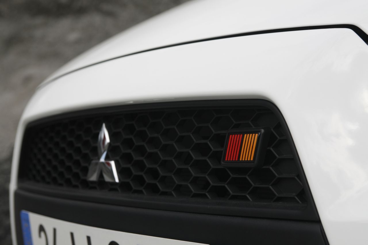 Mitsubishi Colt CZT/Ralliart (2004 – 2011), une petite rageuse à l ...