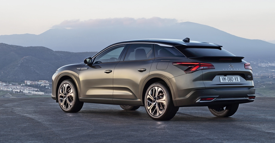 Citroën C5 X : laquelle choisir