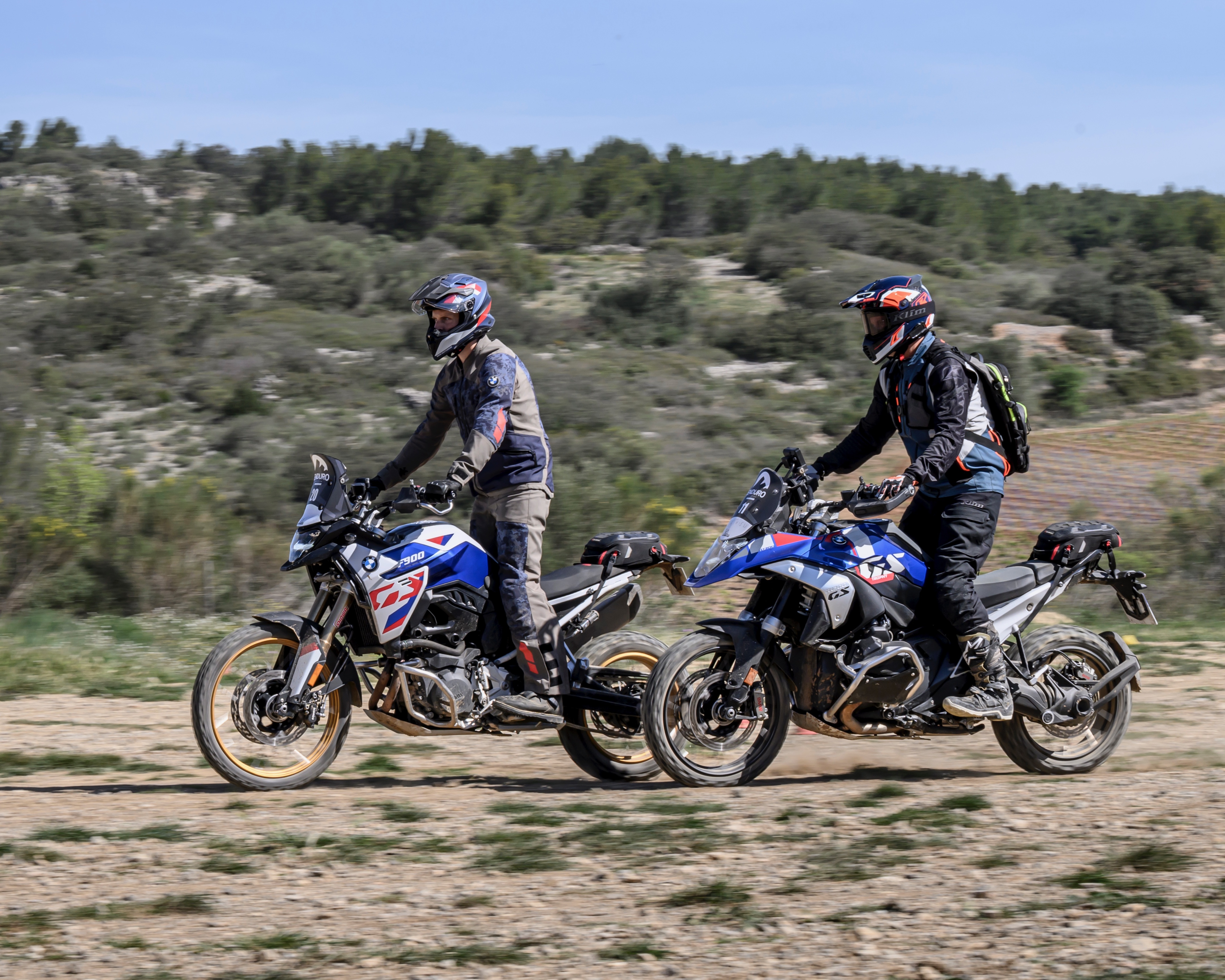 Comparatif off road – BMW R 1300 GS VS BMW F 900 GS : GS ou GS ? - Page 2