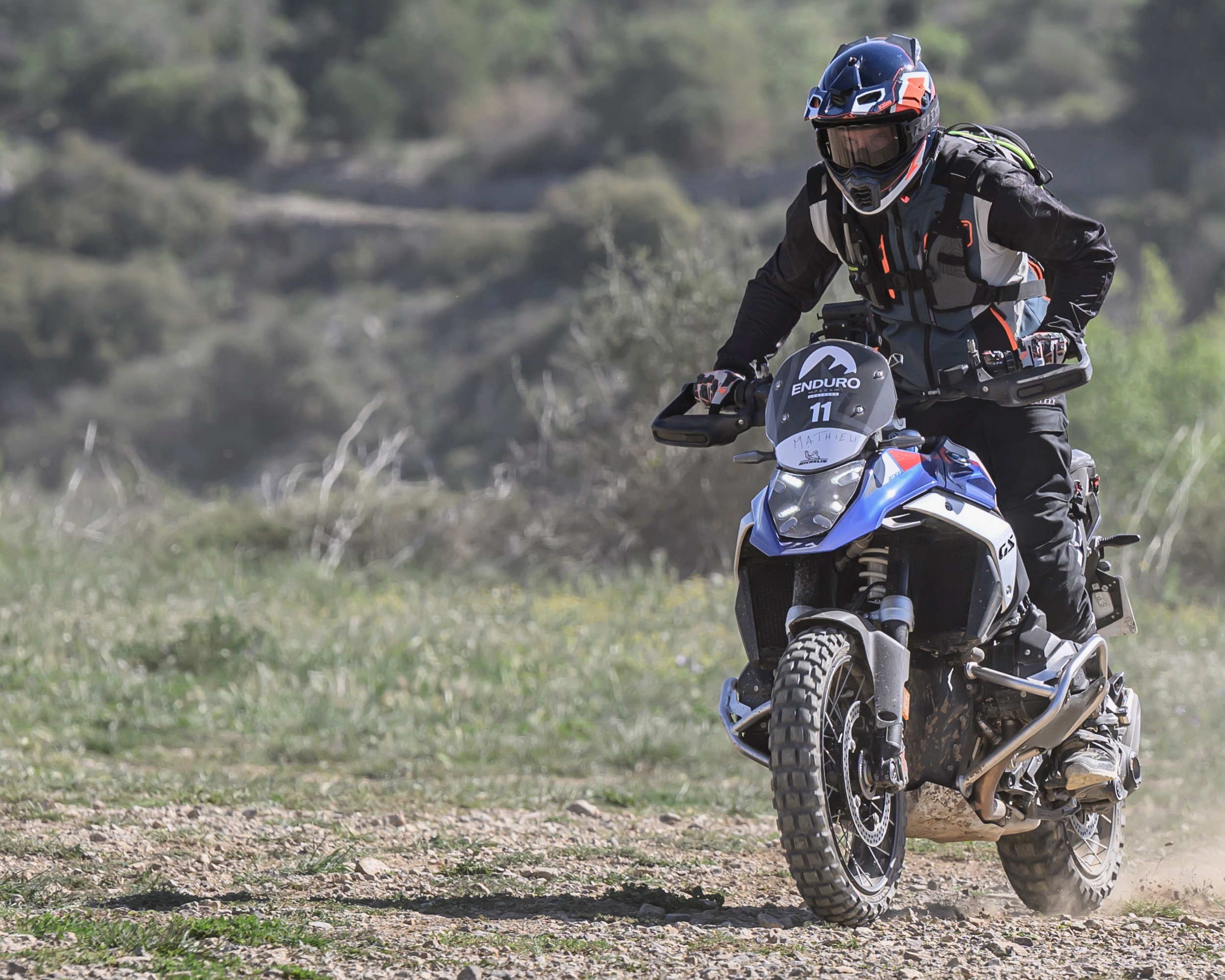 Comparatif off road – BMW R 1300 GS VS BMW F 900 GS : GS ou GS ? - Page 2