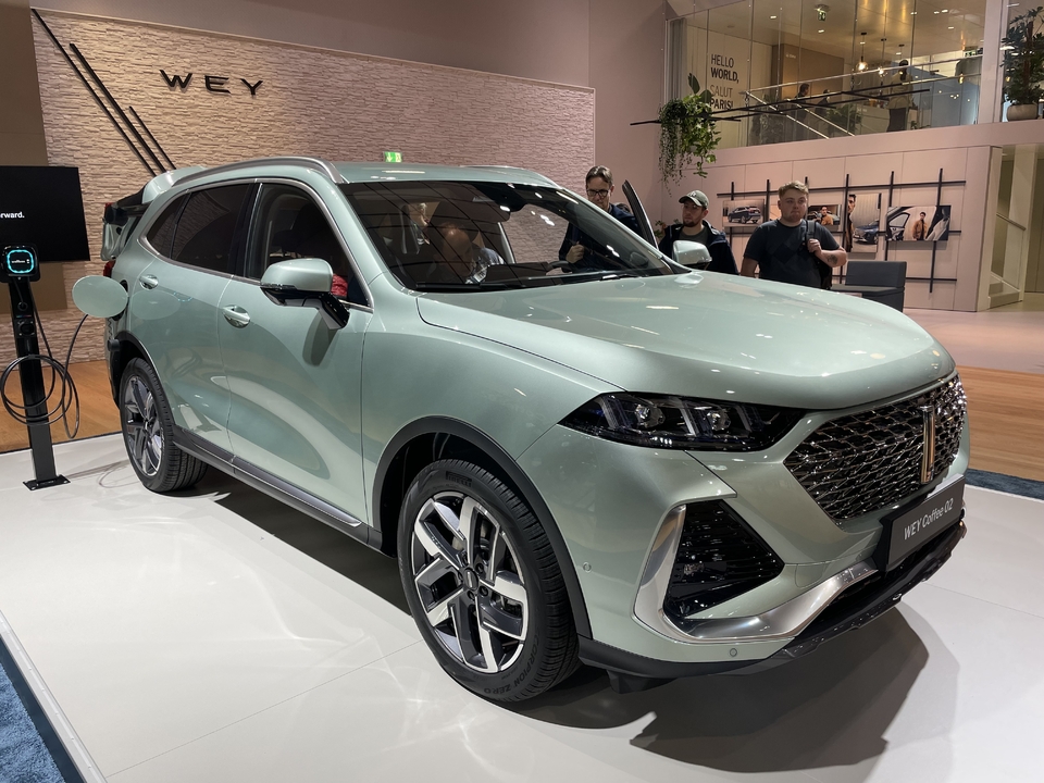 Mondial de l'auto 2022 - Wey Coffee 02, double dose de SUV chinois