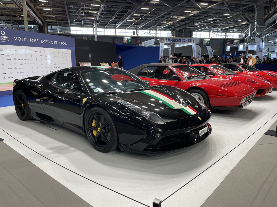 En direct du Mondial : les Ferrari du stand Perce-neige