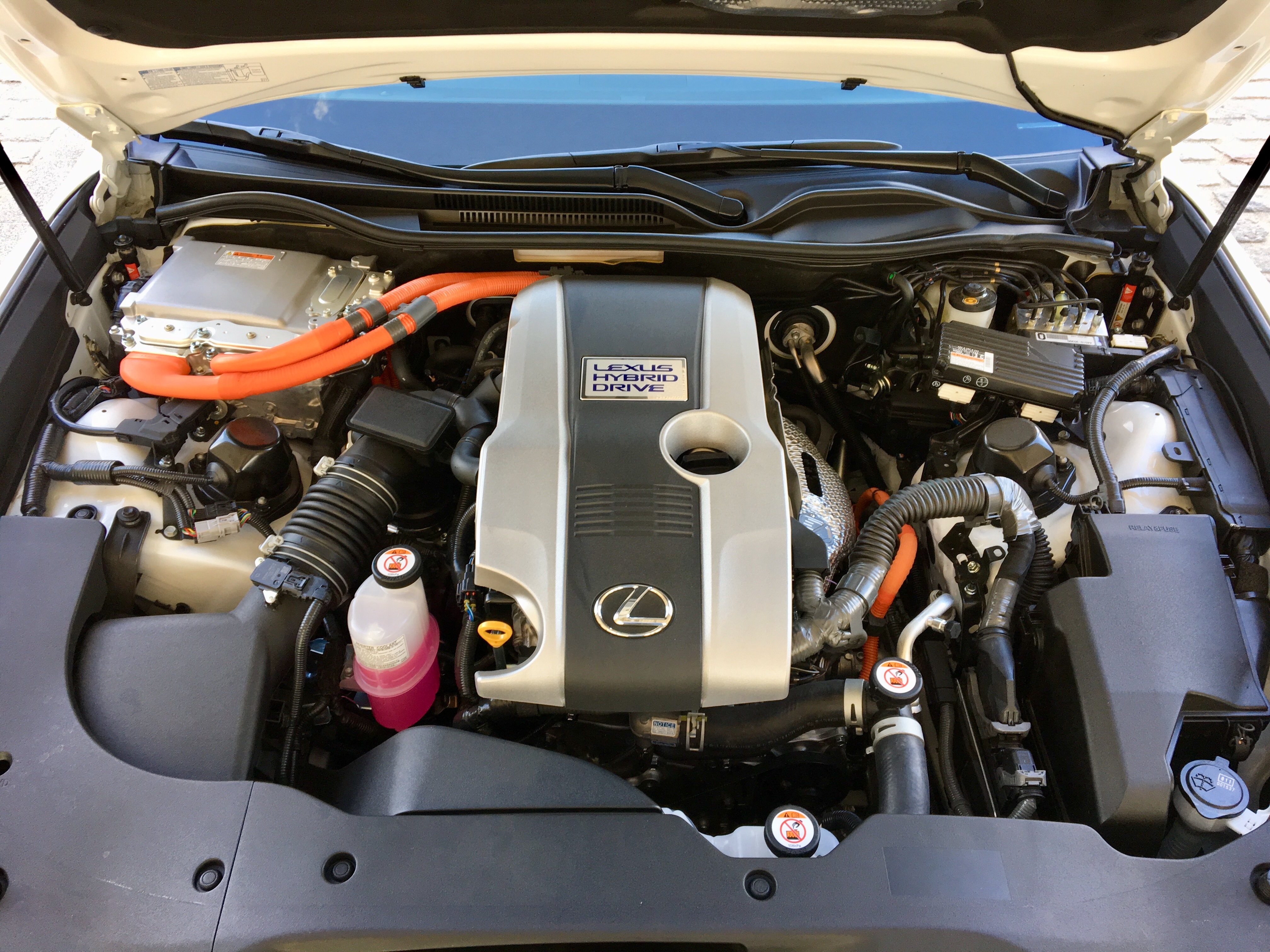 Essai – Lexus RC300h restylée (2019) : l'injustement oubliée