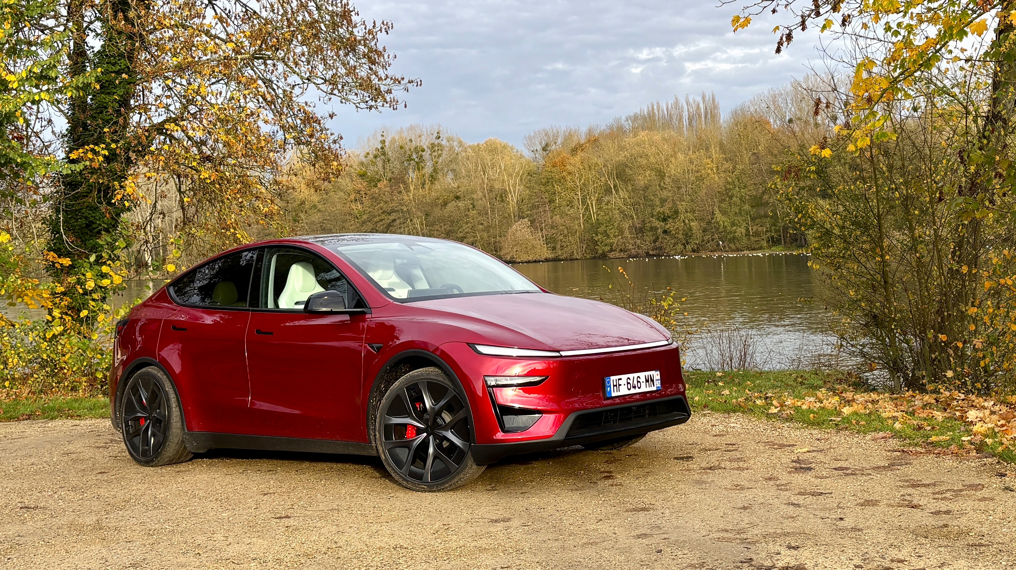 Le Tesla Model Y Performance restylé reste-t-il une référence face aux ...
