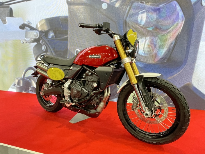 En direct du salon de Milan 2022 - Fantic Caballero 700 : cœur de MT