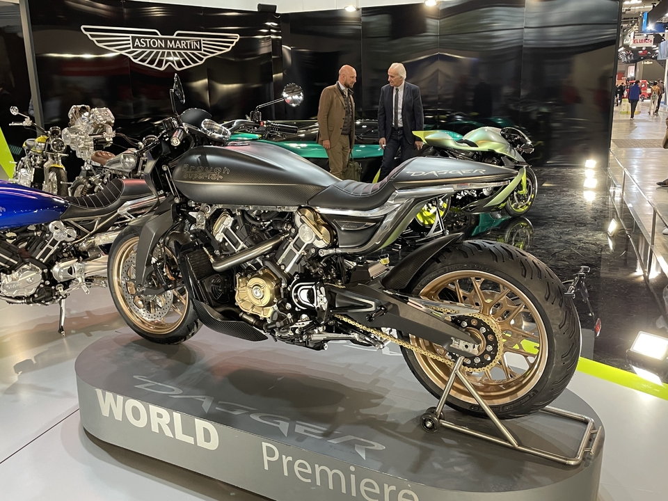 Salon de Milan 2022 : Brough Superior Dagger