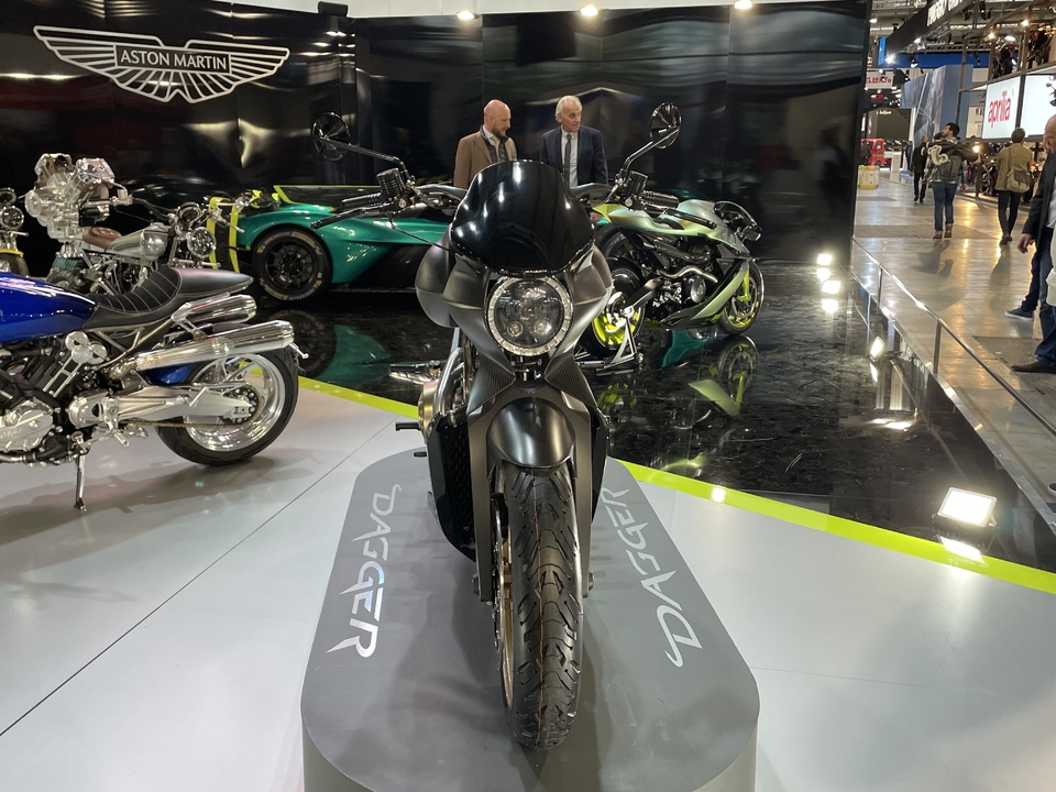 Salon de Milan 2022 : Brough Superior Dagger