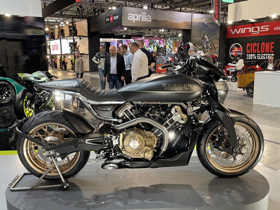 Salon de Milan 2022 : Brough Superior Dagger