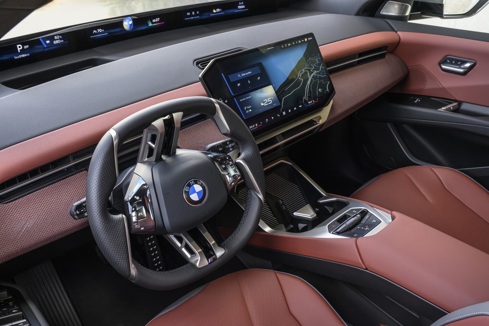 Que vaut l'iX3, la locomotive des prochaines productions BMW - Page 3