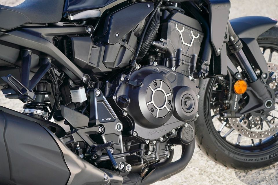 Essai - Honda CB1000R mod. 2021 : Piment noir