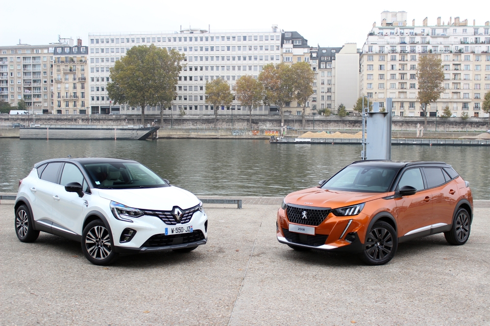 Comparatif vidéo - Peugeot 2008 VS Renault Captur : duel de stars.
