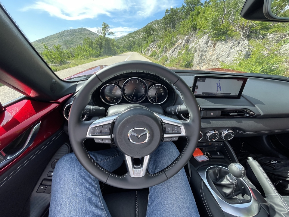 La Mazda MX-5 devient la seule voiture de sport accessible à tous