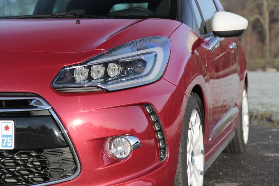 Essai vidéo - DS 3 restylée : maintenir la flamme Essai vidéo - DS 3 restylée : maintenir la flamme