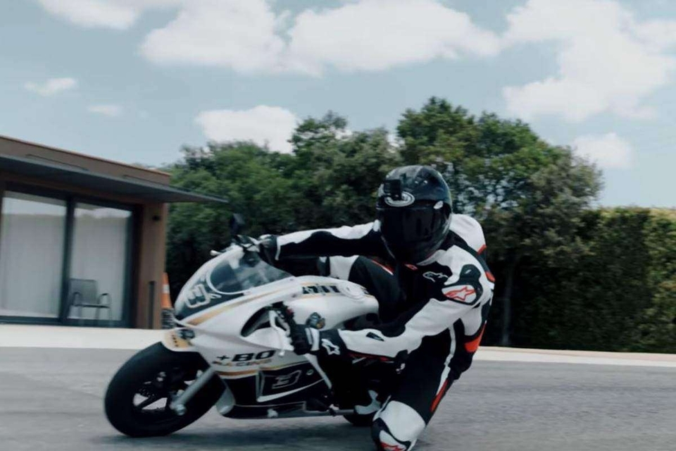 Daniel Ricciardo veut traverser les États-Unis sur une mini-moto