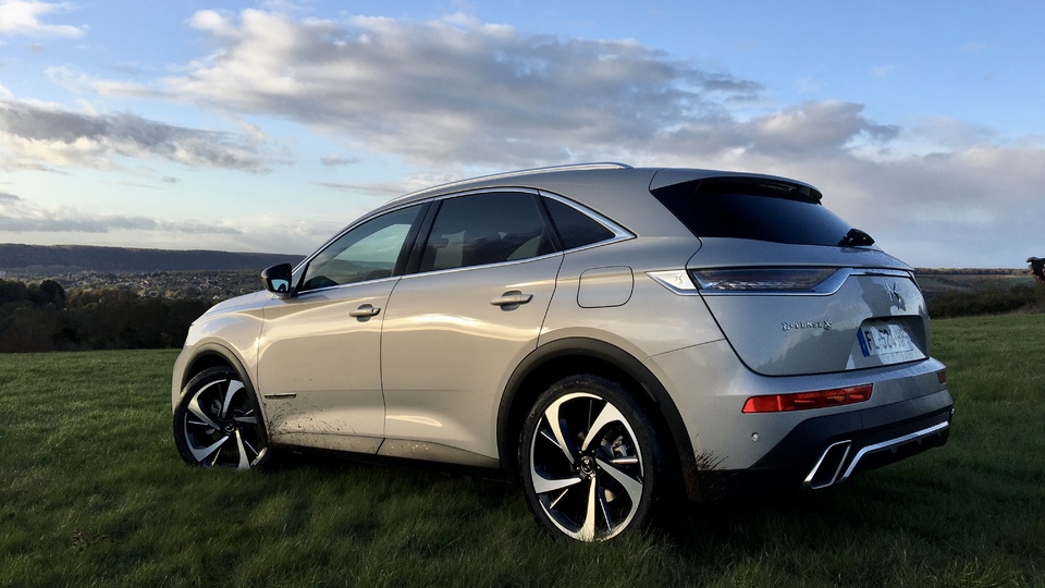Essai - DS7 Crossback E-Tense 4x4 (2020) : figure de proue de la ...
