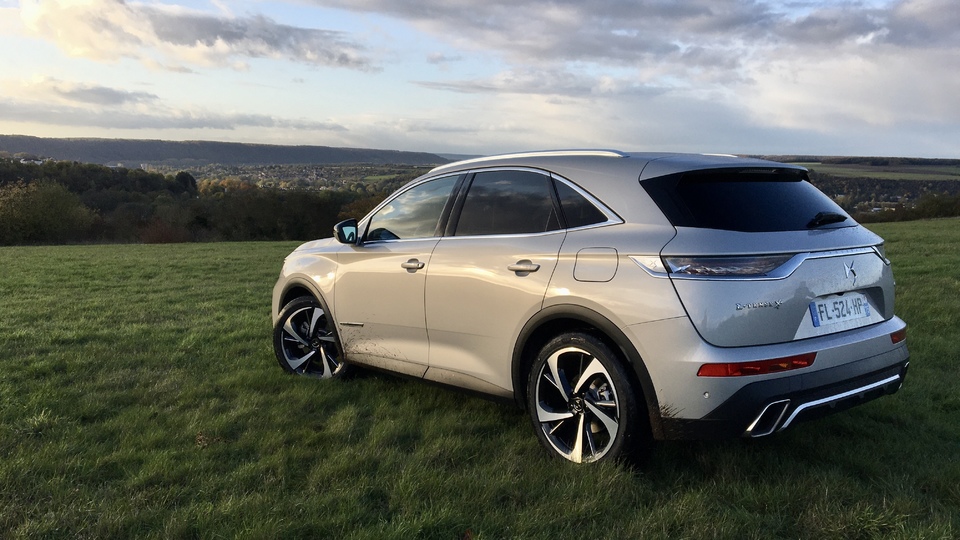Essai - DS7 Crossback E-Tense 4x4 (2020) : figure de proue de la ...