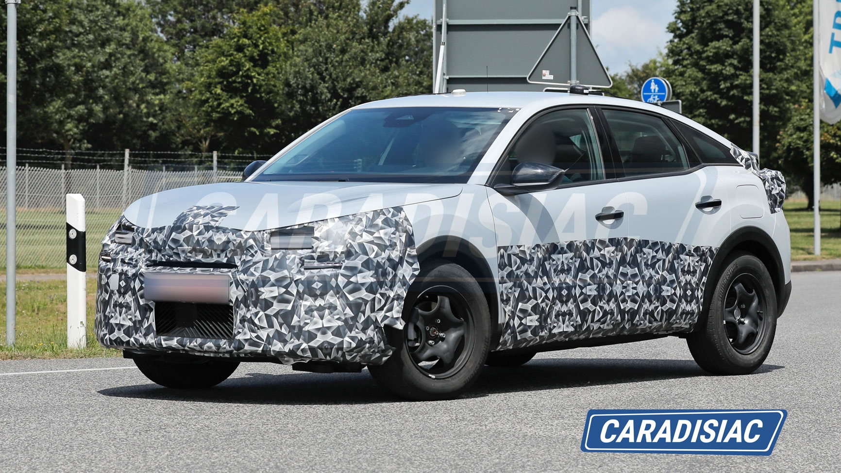Citroën devrait présenter sa Citroën C4 restylée au prochain Mondial de ...