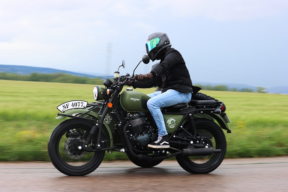 Essai exclusif - Side Car Mash Side Force 445 : le side pour tous - Page 2