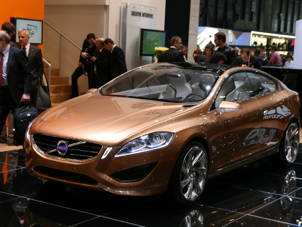 Retrouvez toutes les informations concernant la gamme Volvo S60 Concept