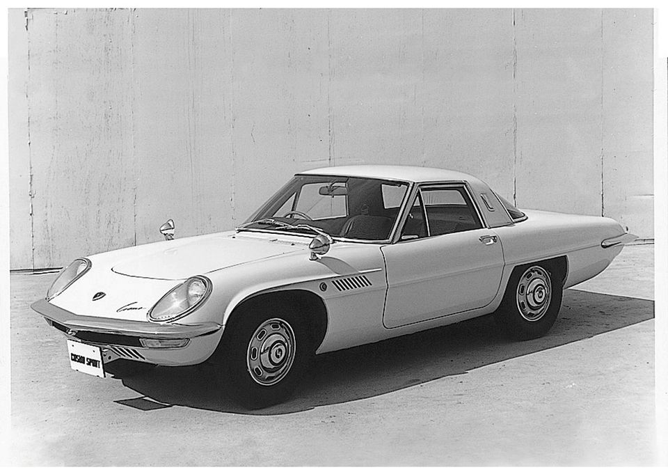 Mazda Cosmo : essais, fiabilité, avis, photos, prix