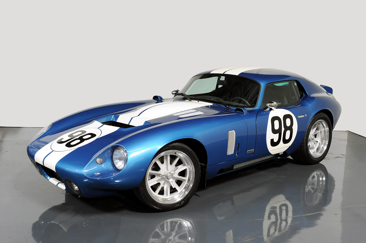 Shelby Cobra Daytona Coupe CSX 9000 : premières livraisons