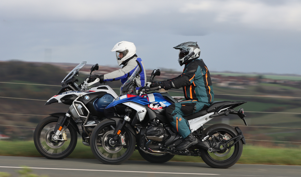 Comparatif – BMW R 1300 GS vs BMW R 1250 GS Adventure : GS ou GS