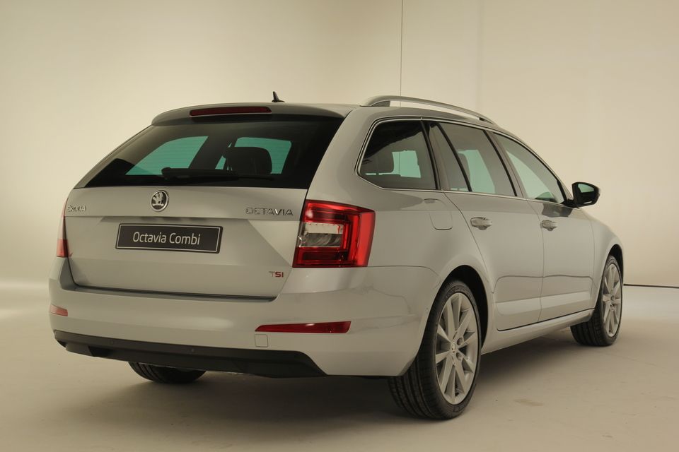 Exclusivité Caradisiac - Présentation vidéo de la Skoda Octavia 3 Combi