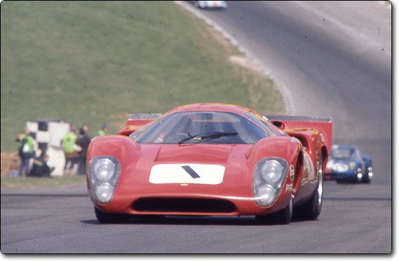 LOLA T 70 : une enfance difficile