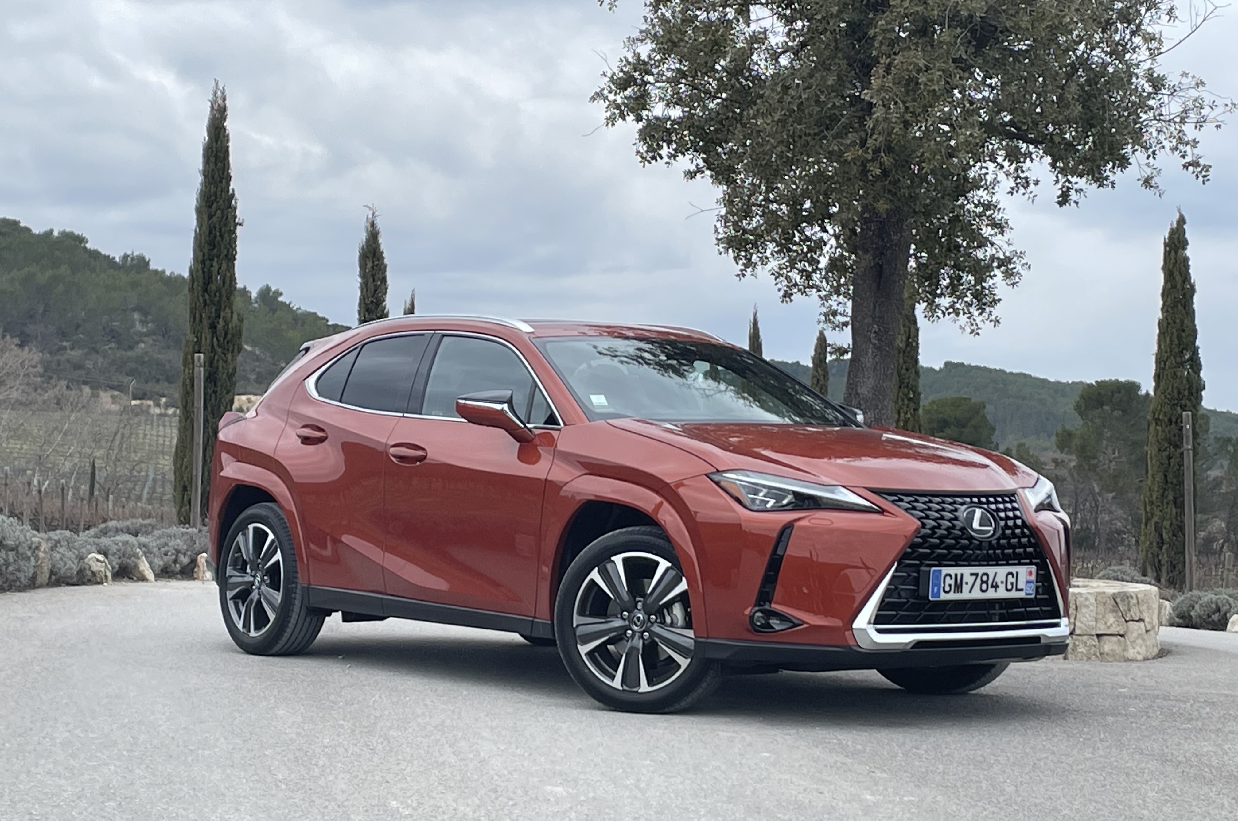 Le Lexus UX 300h se refait à nouveau une beauté intérieure