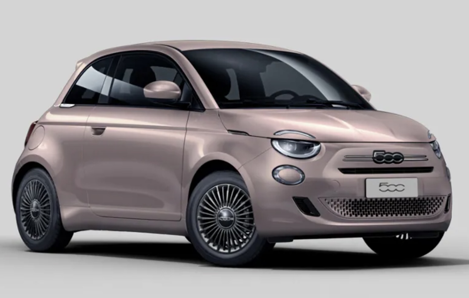 La nouvelle Fiat 500 thermique coûte plus cher que la Grande Panda et ...