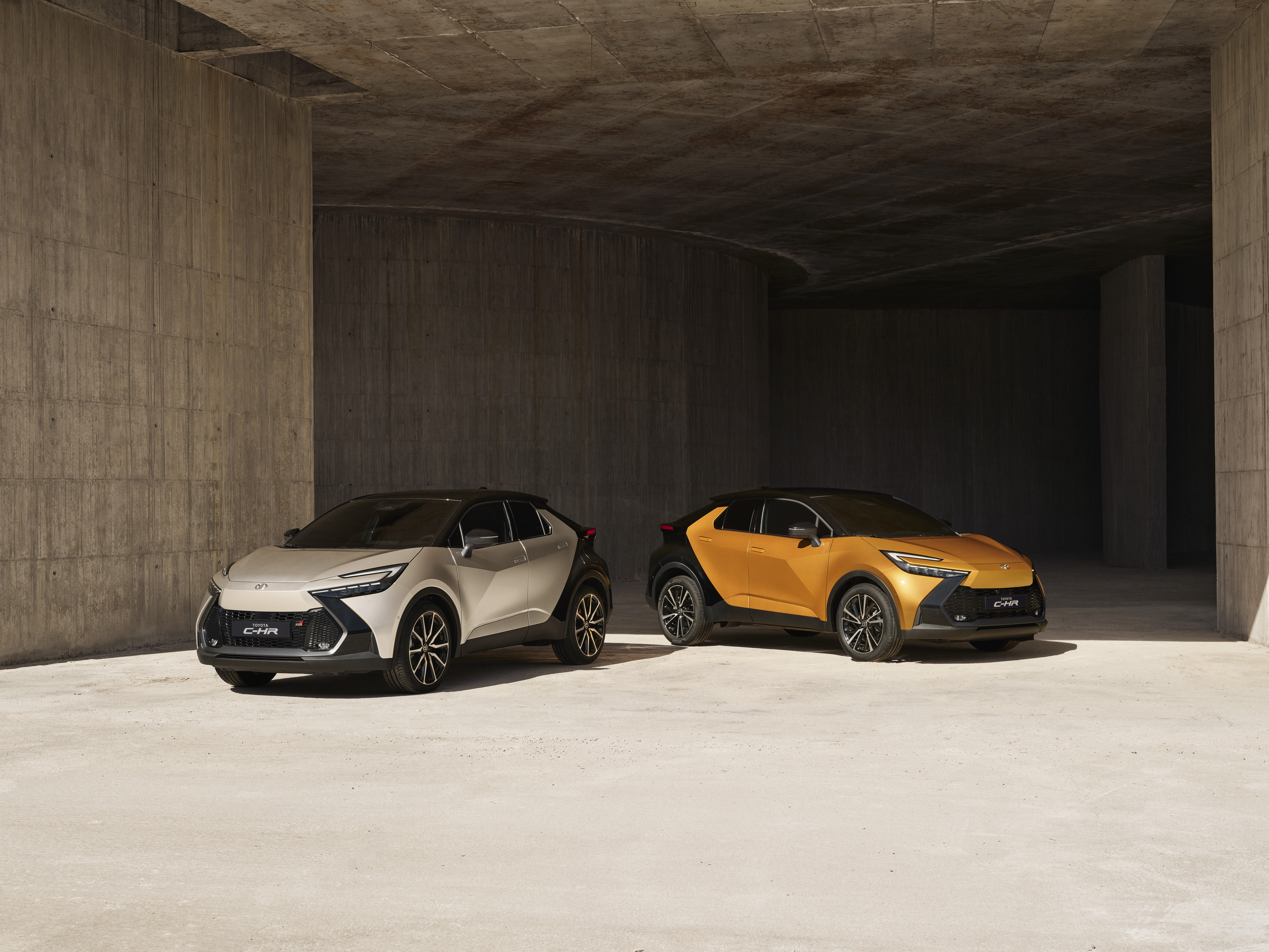 Toyota accompagne les pros avec le nouveau Toyota C-HR, le SUV ...
