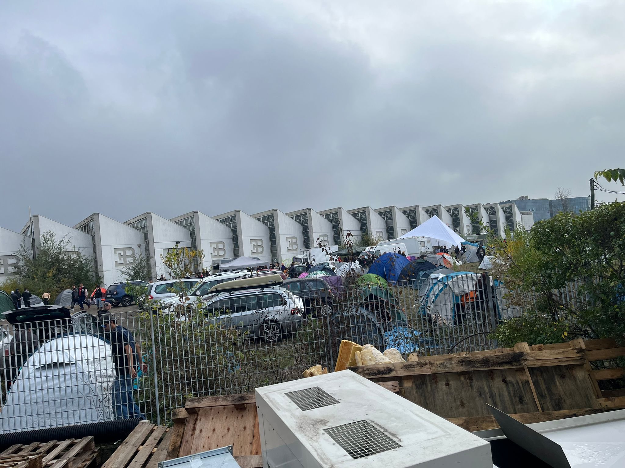 L’usine italienne de Bugatti saccagée pendant une « rave party » sauvage