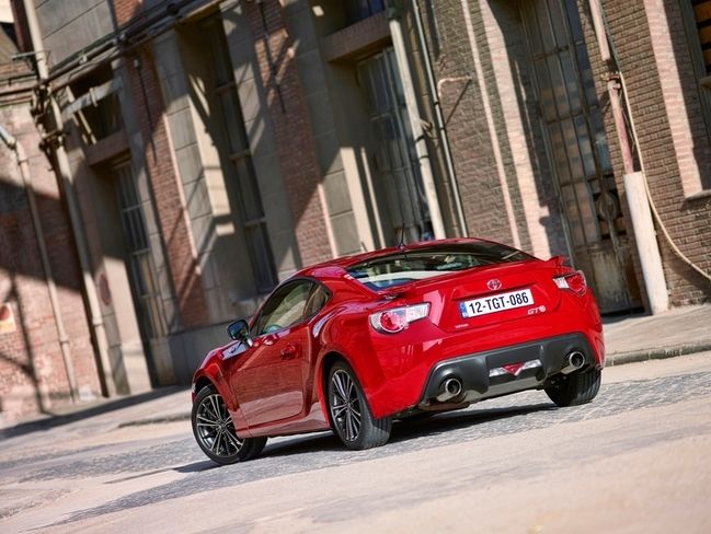 Toyota GT86: un turbo et une transmission intégrale en 2015
