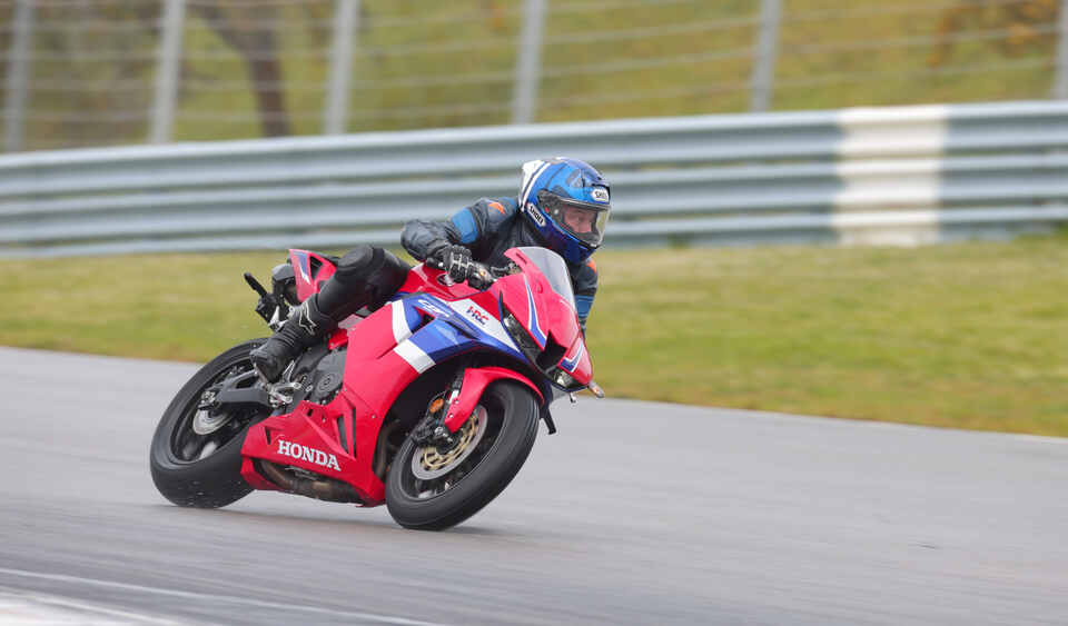 Essai - Honda CBR 600 RR (2024) : l'âme à l'œil