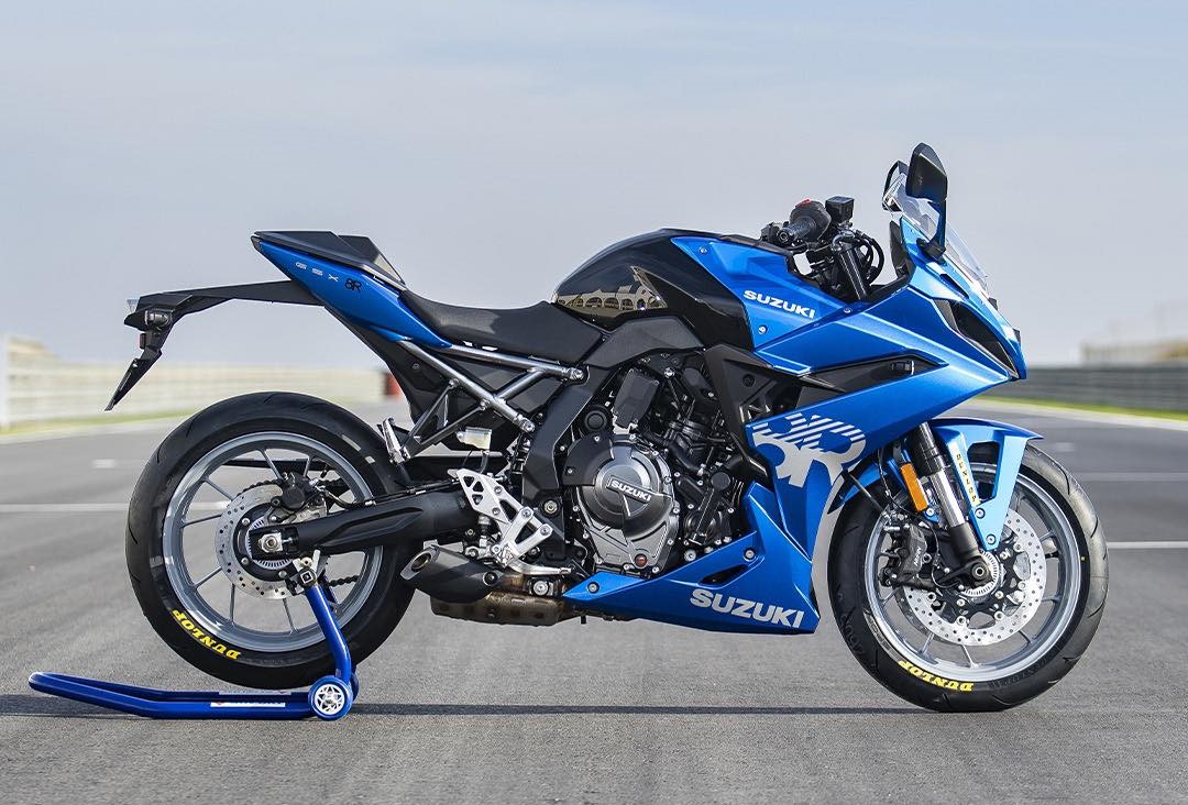 La Suzuki GSX-8R arrive dans les concessions