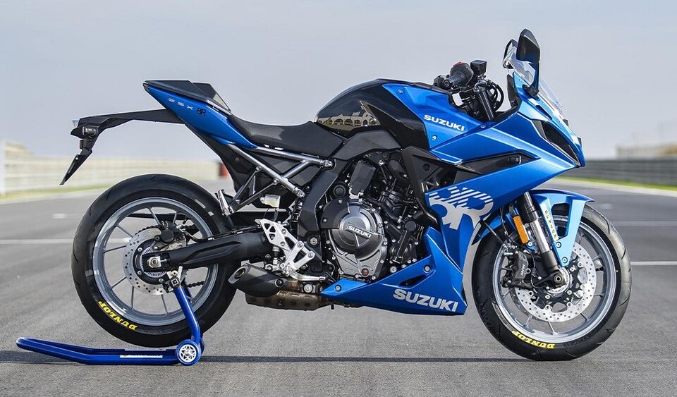 La Suzuki GSX-8R arrive dans les concessions