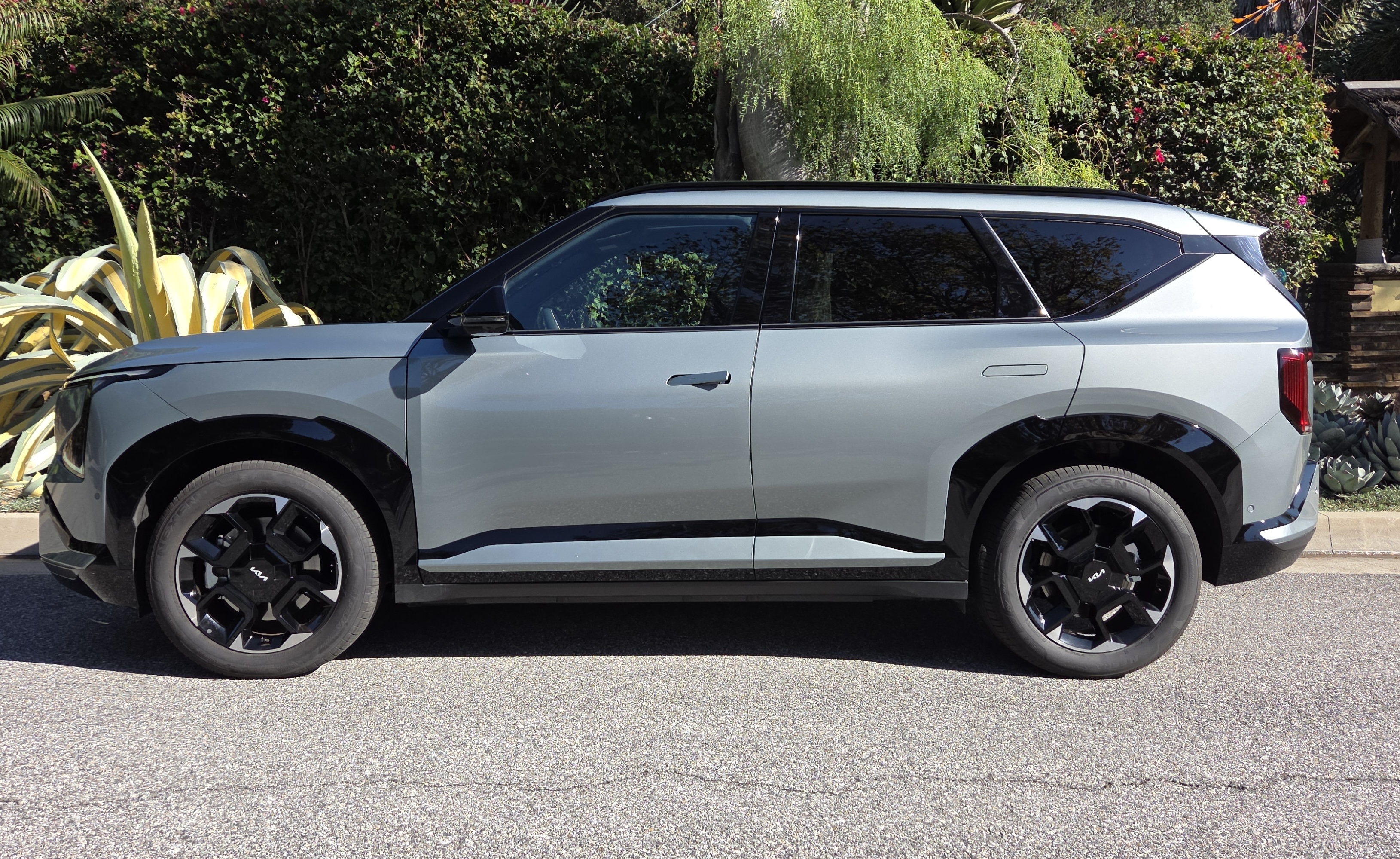 Le Kia EV5, un nouveau SUV électrique familial, est à la fois cher et ...