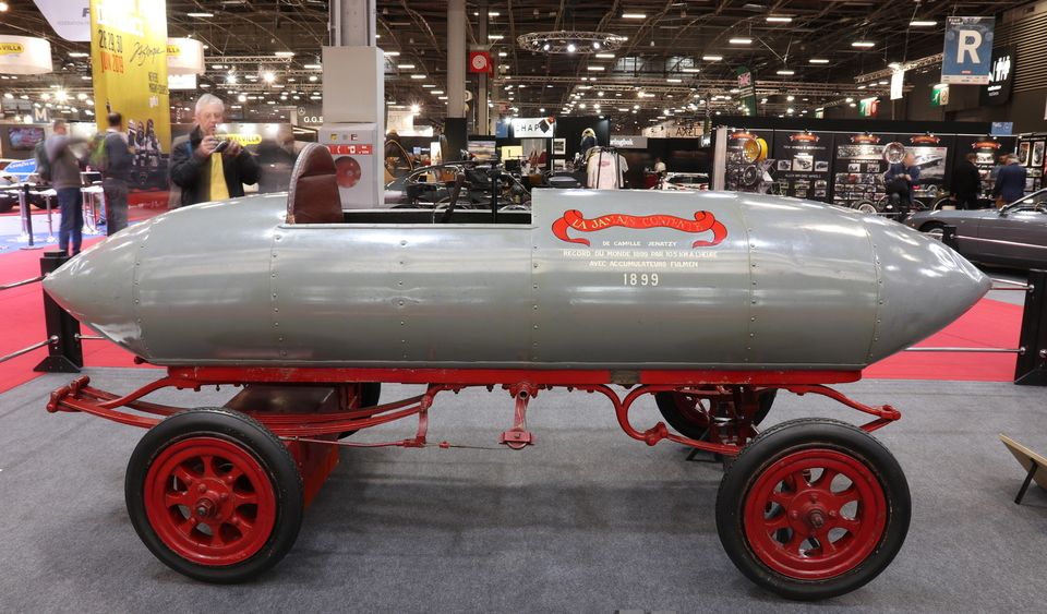 La "Jamais contente" en silence - Vidéo en direct de Rétromobile 2019