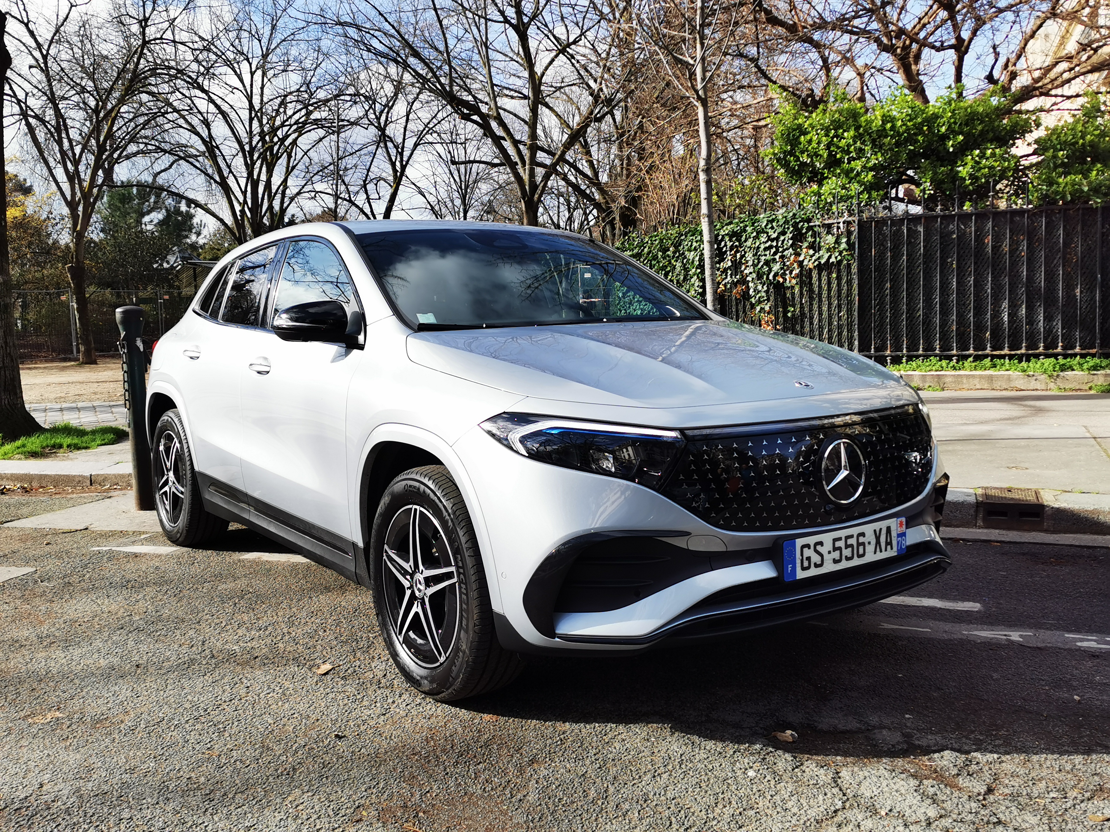 560 km en Mercedes EQA 250+ : un aller sans retour (vidéo)