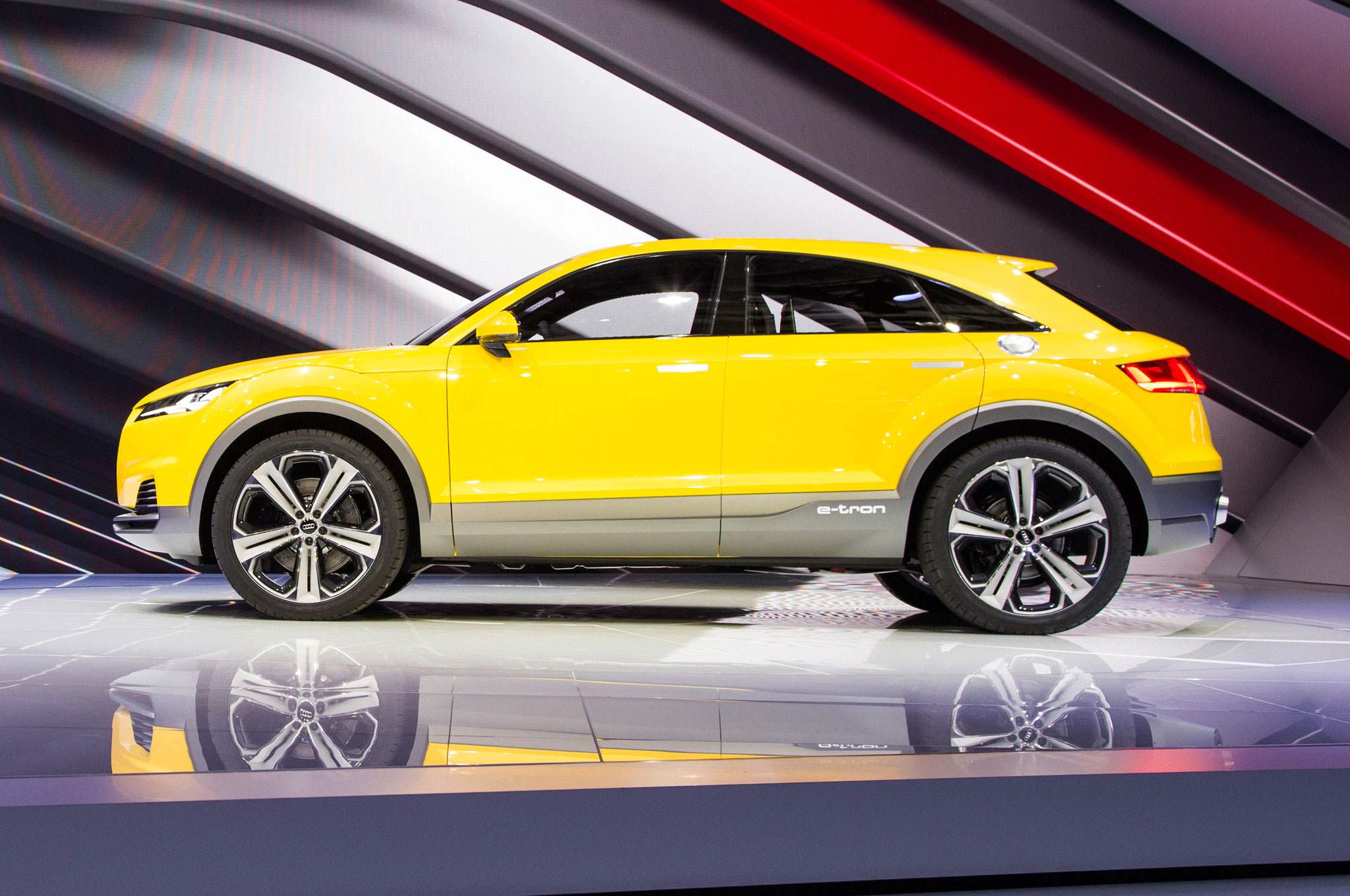 Audi dépose les noms Q4 et SQ4 pour un futur véhicule surélevé