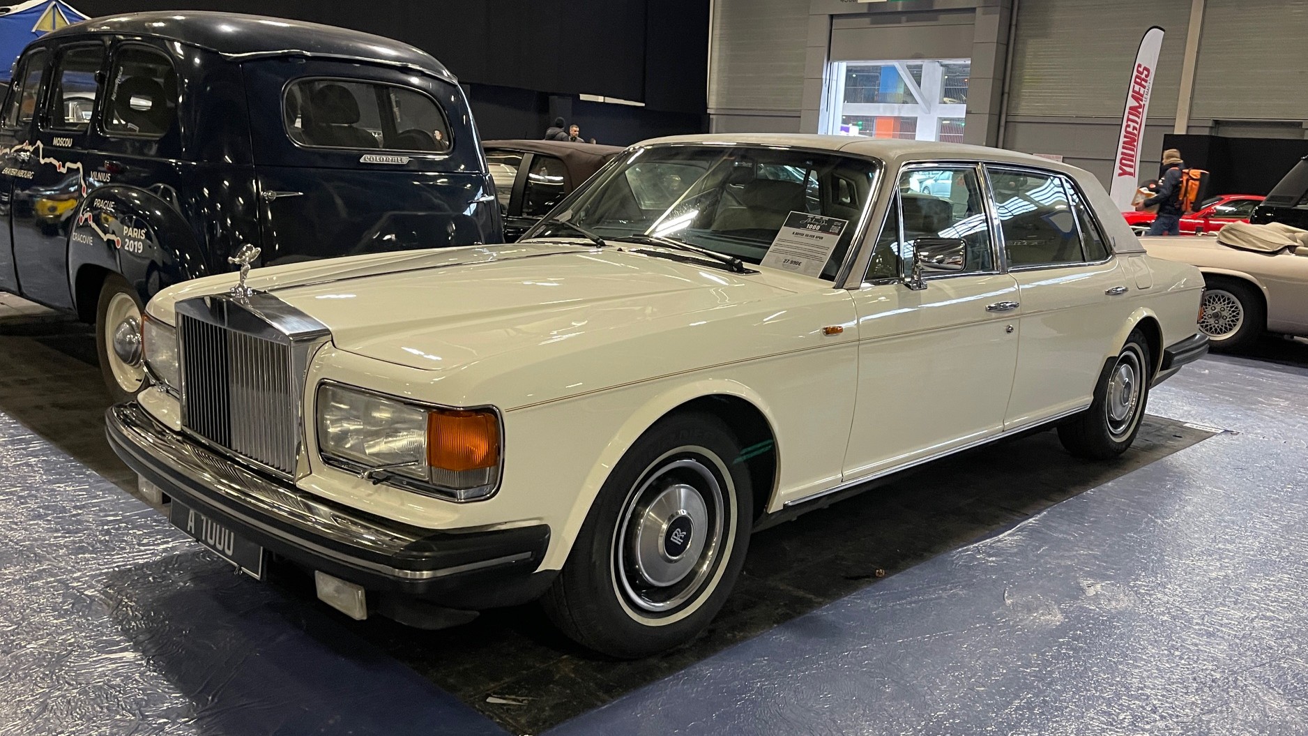 Une ultra-luxueuse Rolls-Royce Silver Spur à 27 990 € - Rétromobile ...