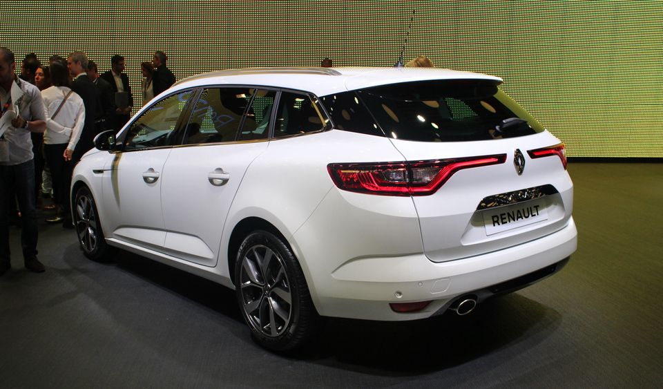 Renault Mégane Estate : et de deux qui fait le break - Vidéo en direct ...