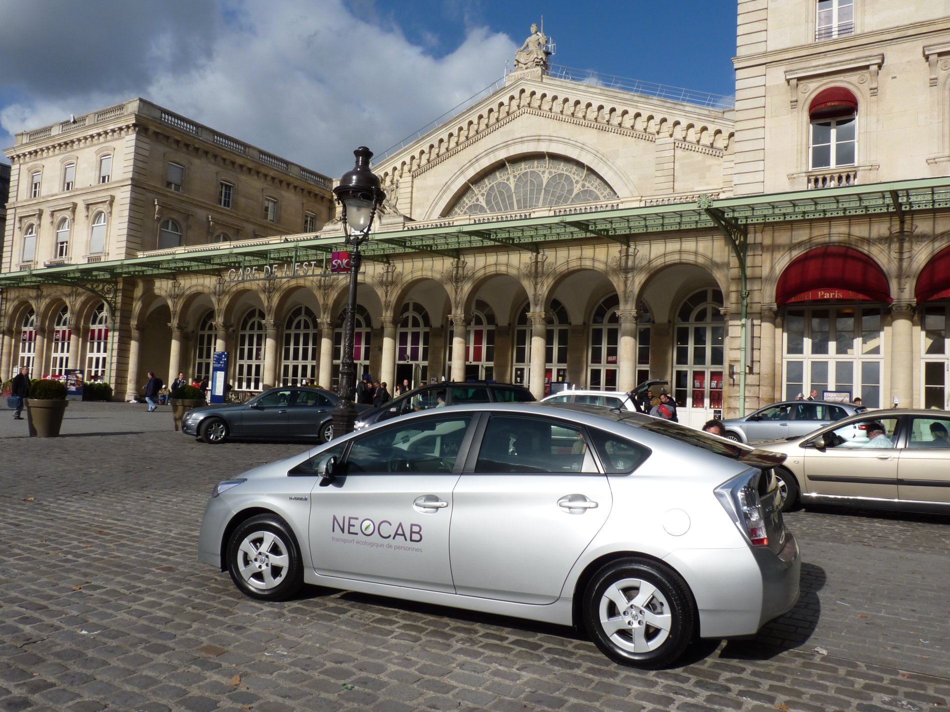 Interview : avec NEOCAB, cap sur un service de transport de personnes ...