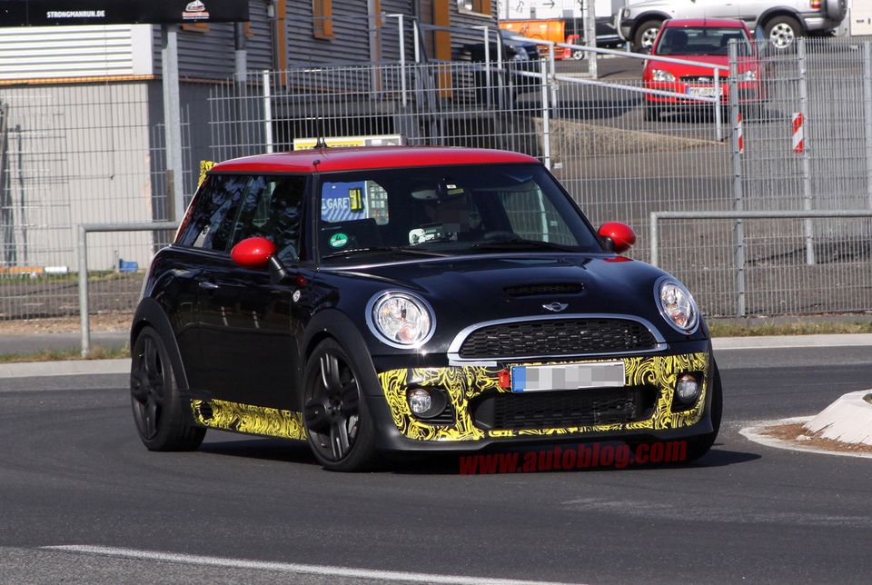 Surprise : une Mini Cooper S JCW Grand Prix en test