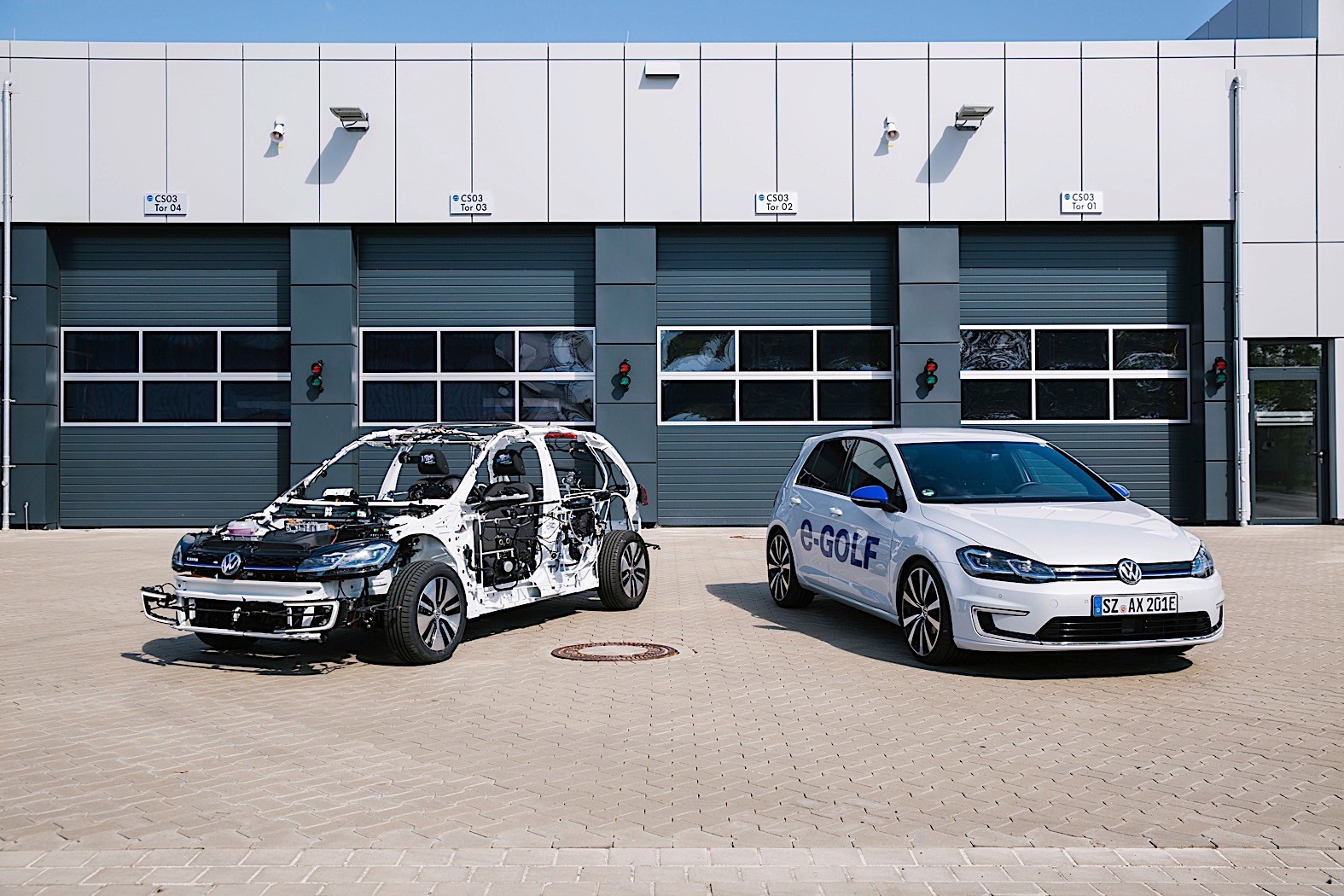 Volkswagen "eGon" : une Golf complètement à nu pour la leçon