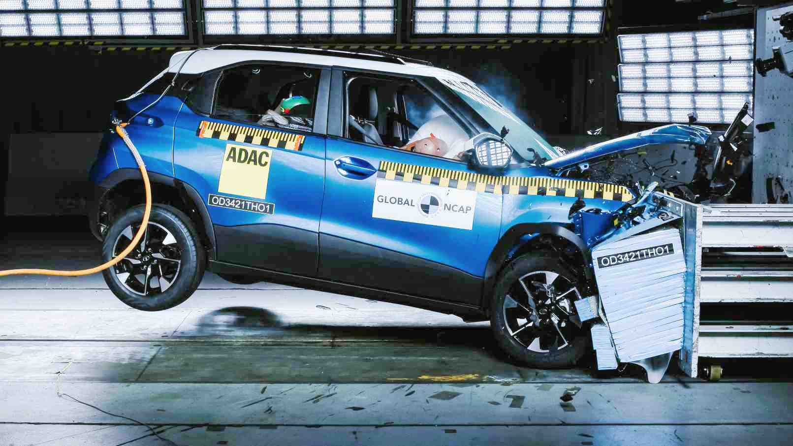 Des motos et scooters dans les crash-tests Euro NCAP